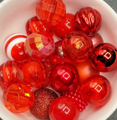 20 Piece – Red Beads – Glitter Fetish